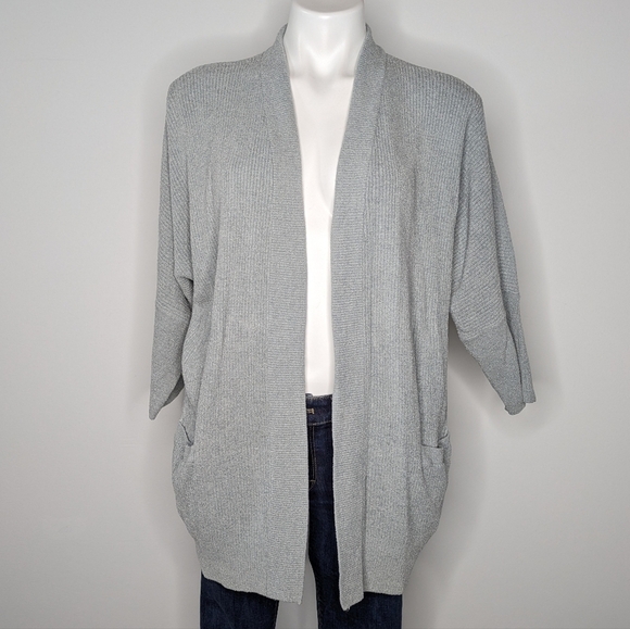 Barefoot Dreams | Intimates & Sleepwear | Barefoot Dreams Cozy Chic ...